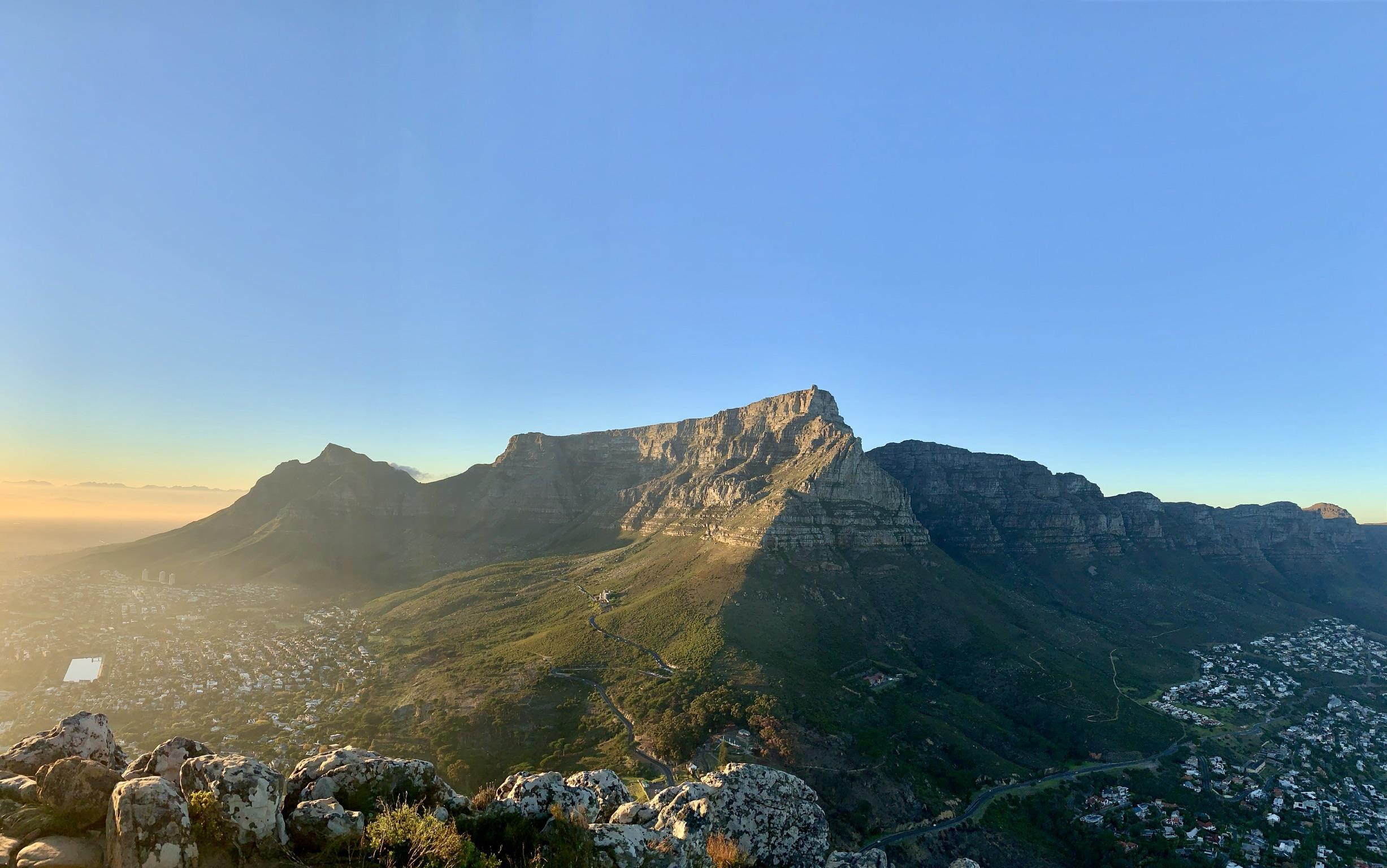 Table mountain, Cape Town | Scrolller