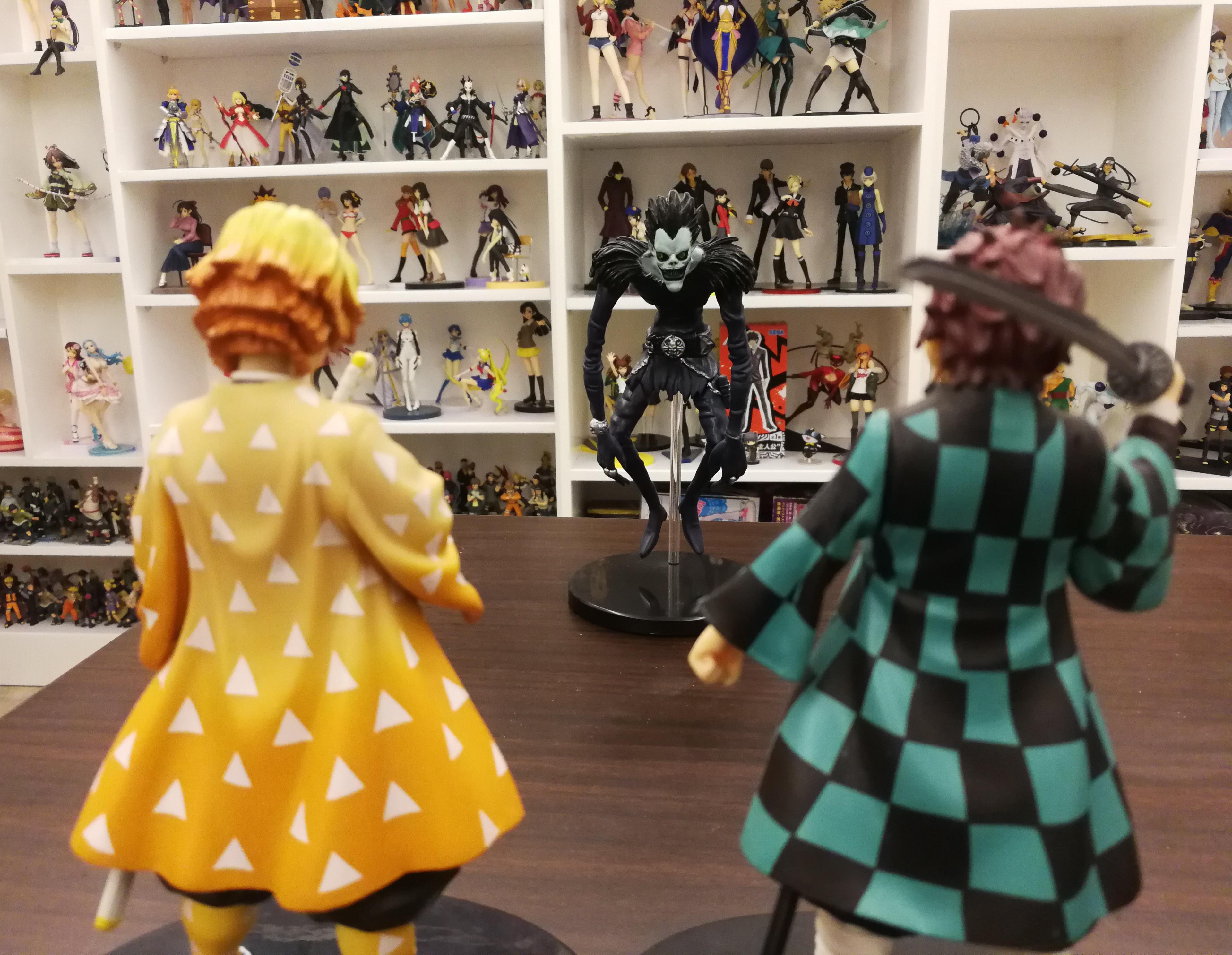 "Tanjiro.... That demon looks extra scary..." | Scrolller