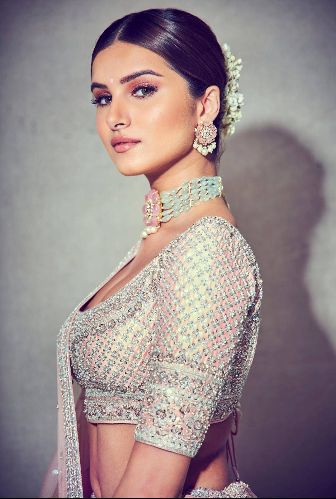 Tara sutaria looks like a perfect bride to breed | Scrolller