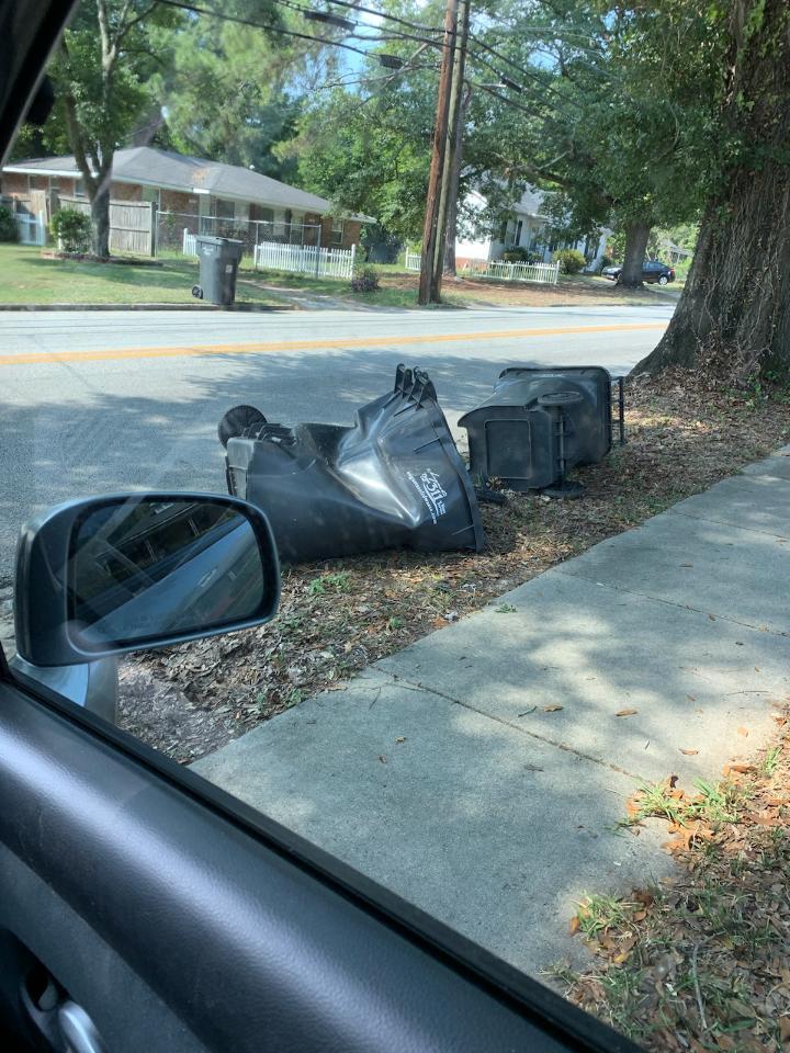 Thanks garbage men, very cool! | Scrolller