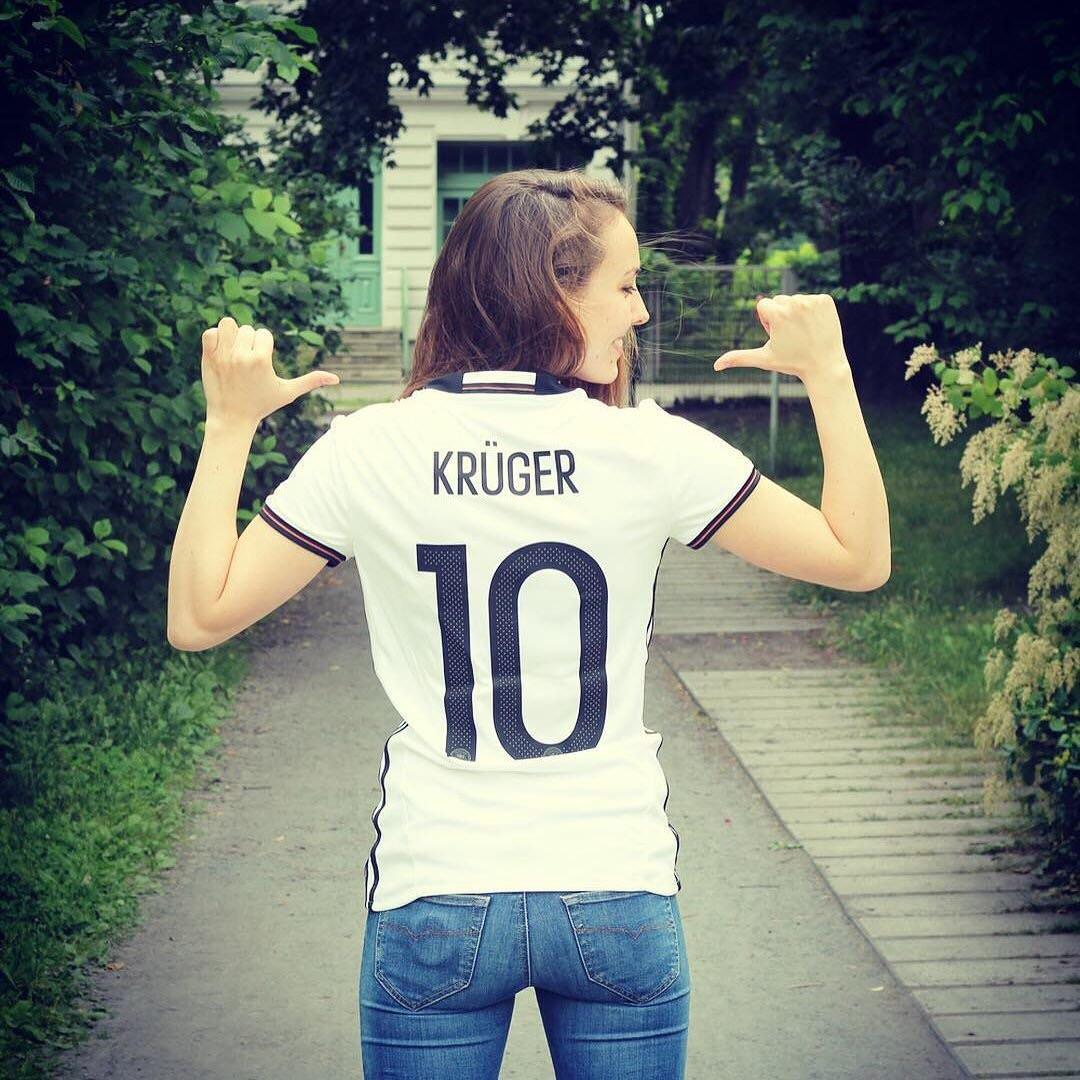 That's a cutie little butt alright | Scrolller