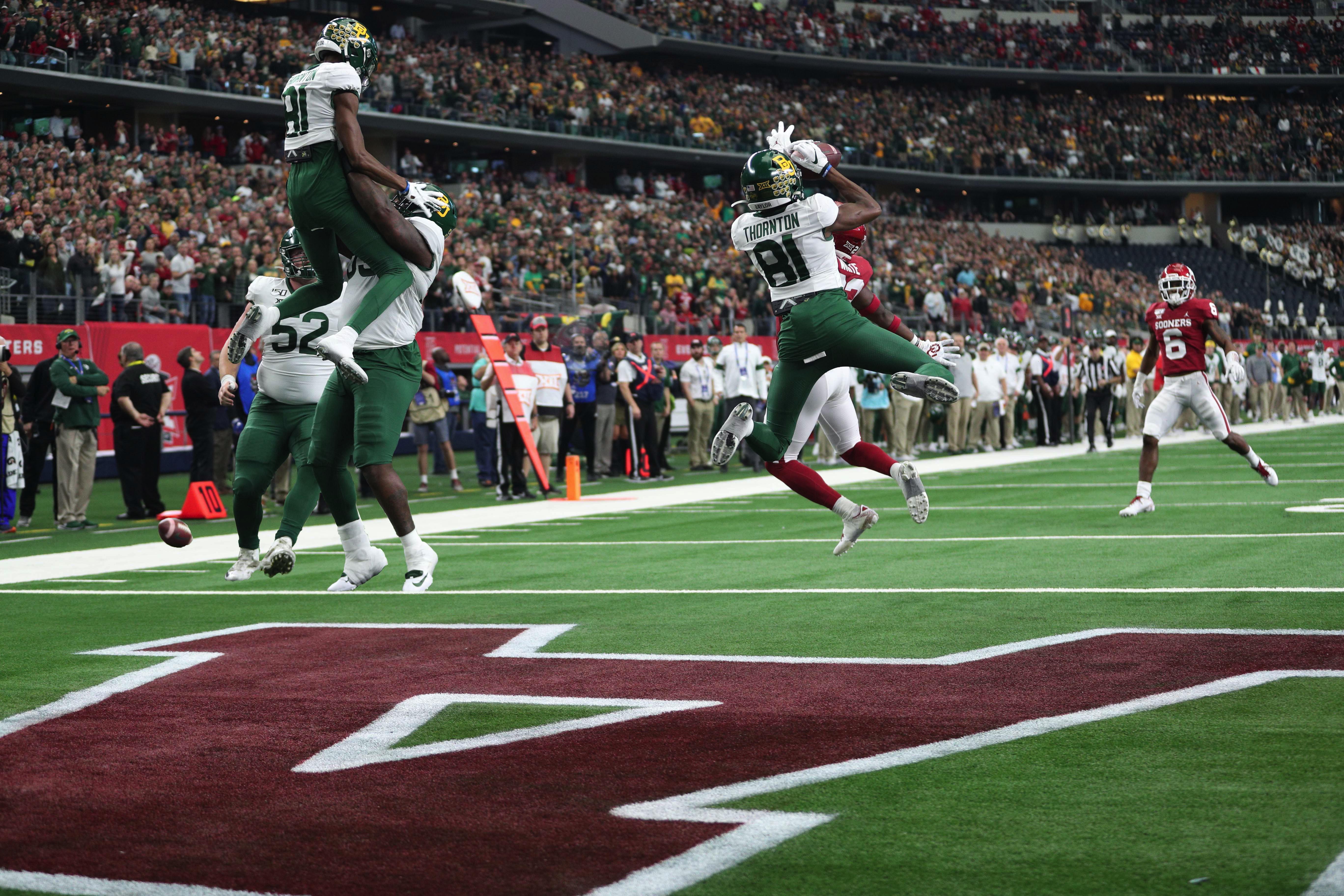 The before and after of a touchdown | Scrolller