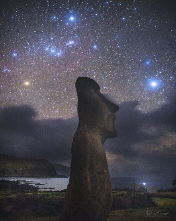 The constellation of Orion over Easter island | Scrolller