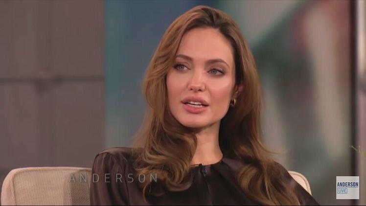 The hotness level... X100 | Scrolller