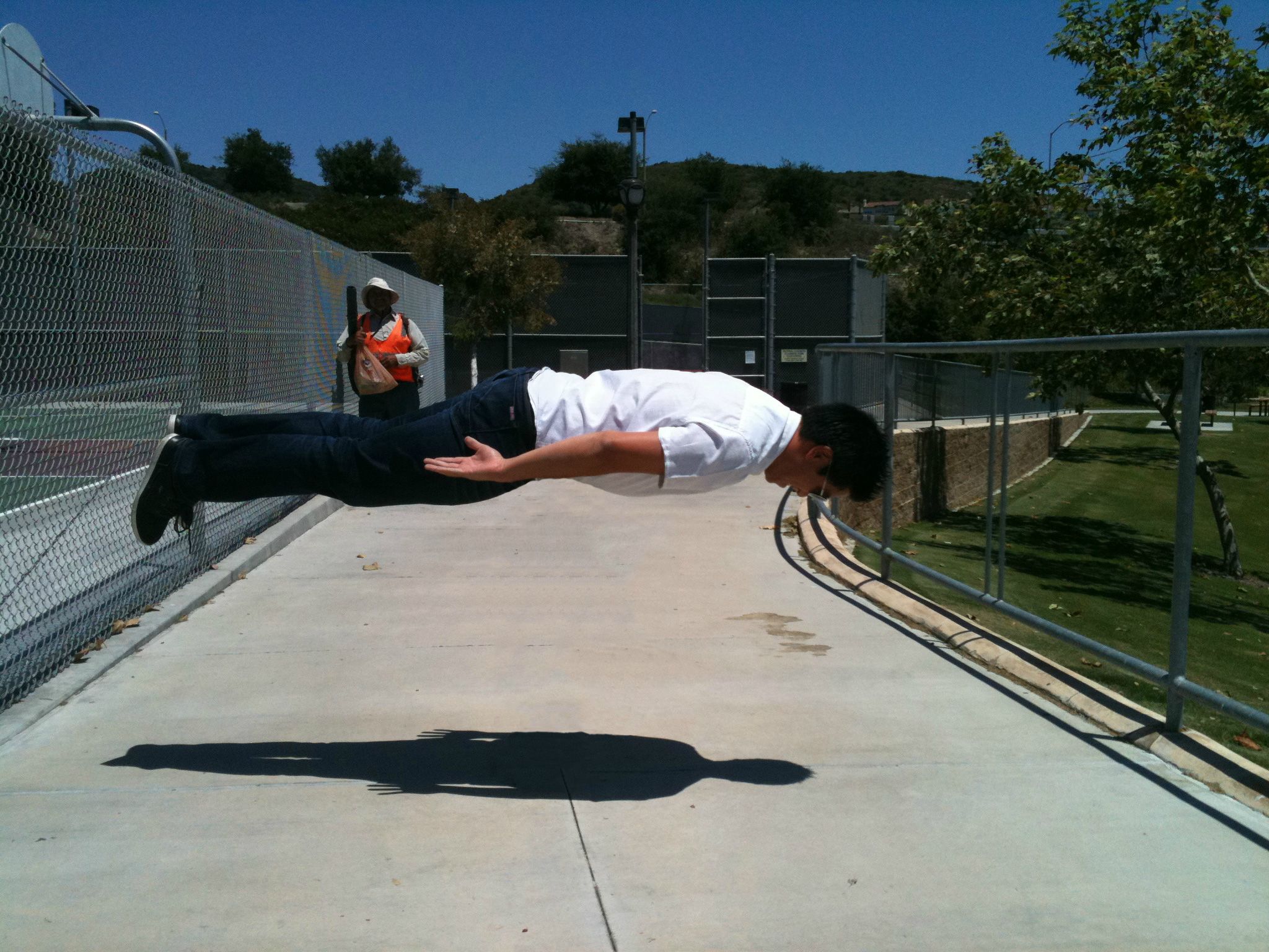 The Hover Plank! | Scrolller