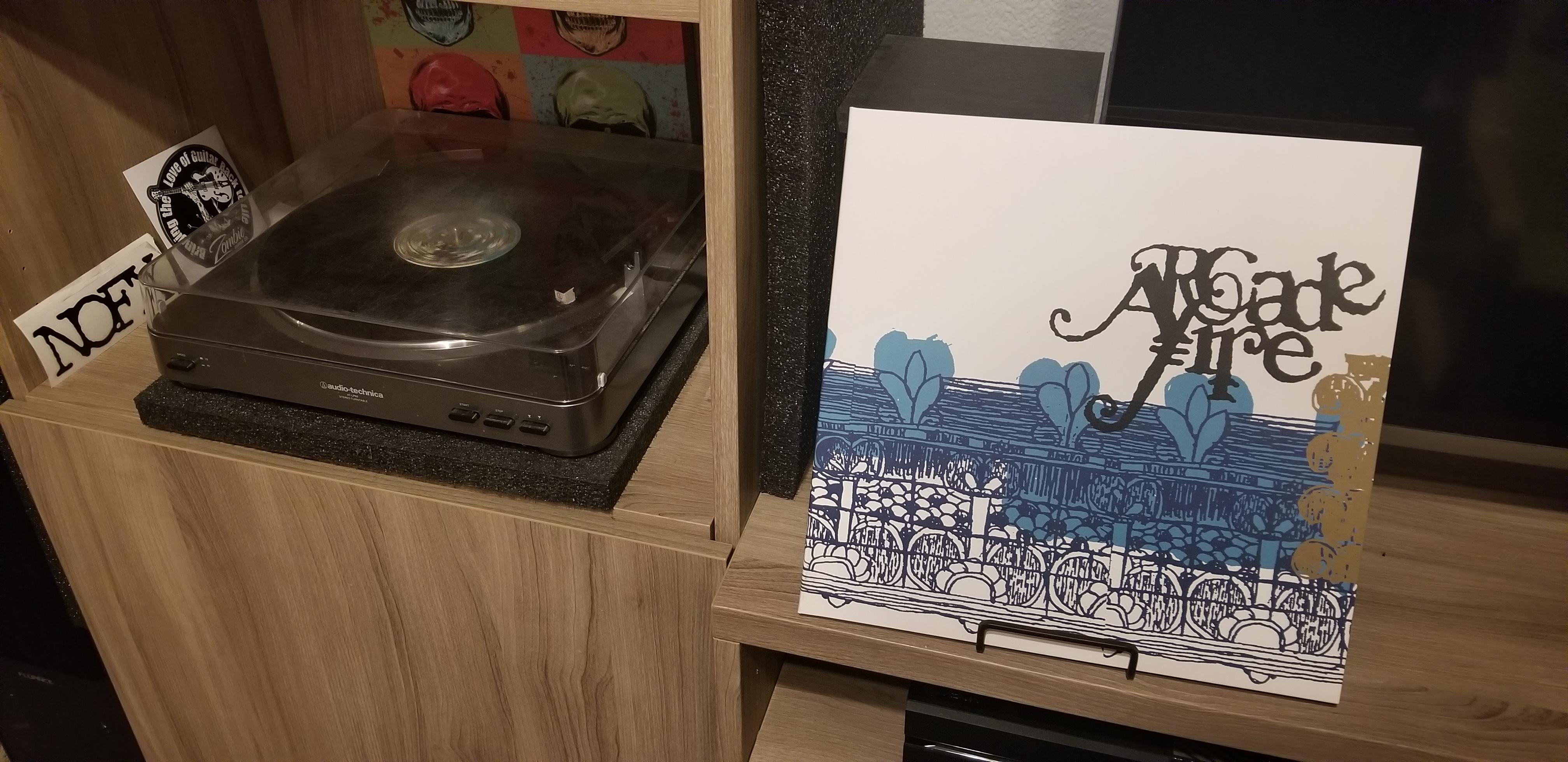 The red lights mean you're leaving... | Scrolller