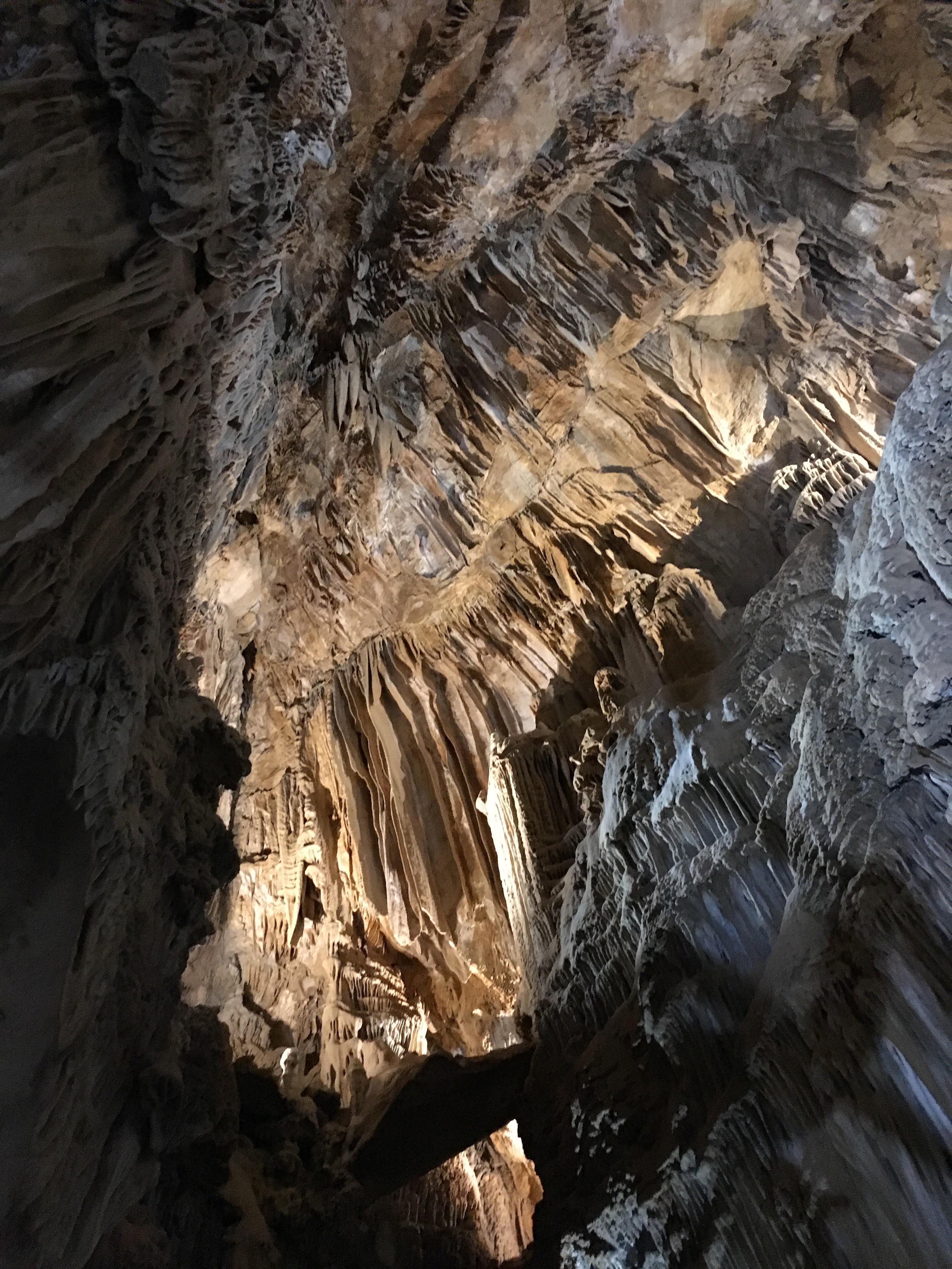 The tallest ceiling in the Shasta Caverns | Scrolller
