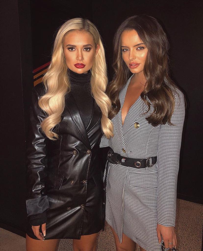The Two Fittest Love Island Girls Scrolller
