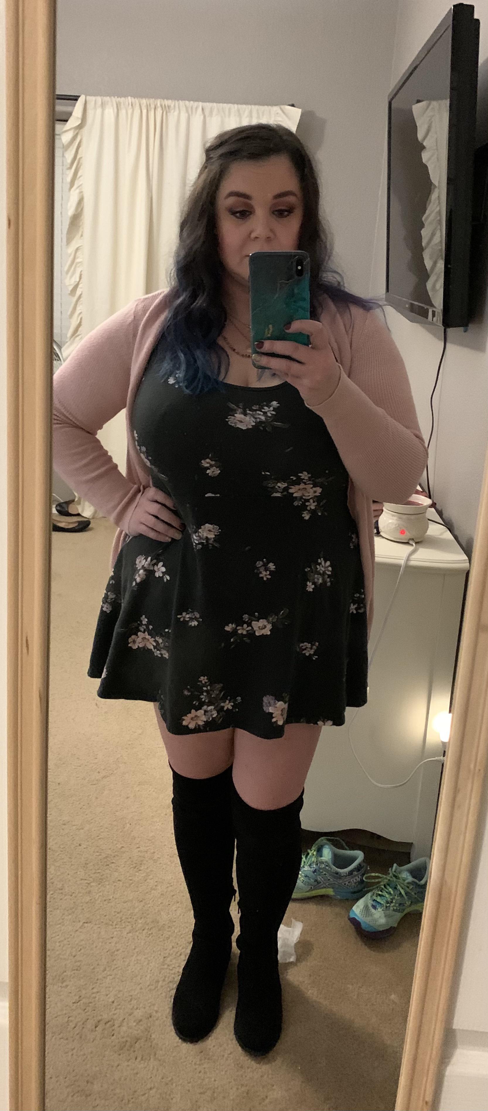 Thigh highs and a cardigan. It’s all about balance. | Scrolller