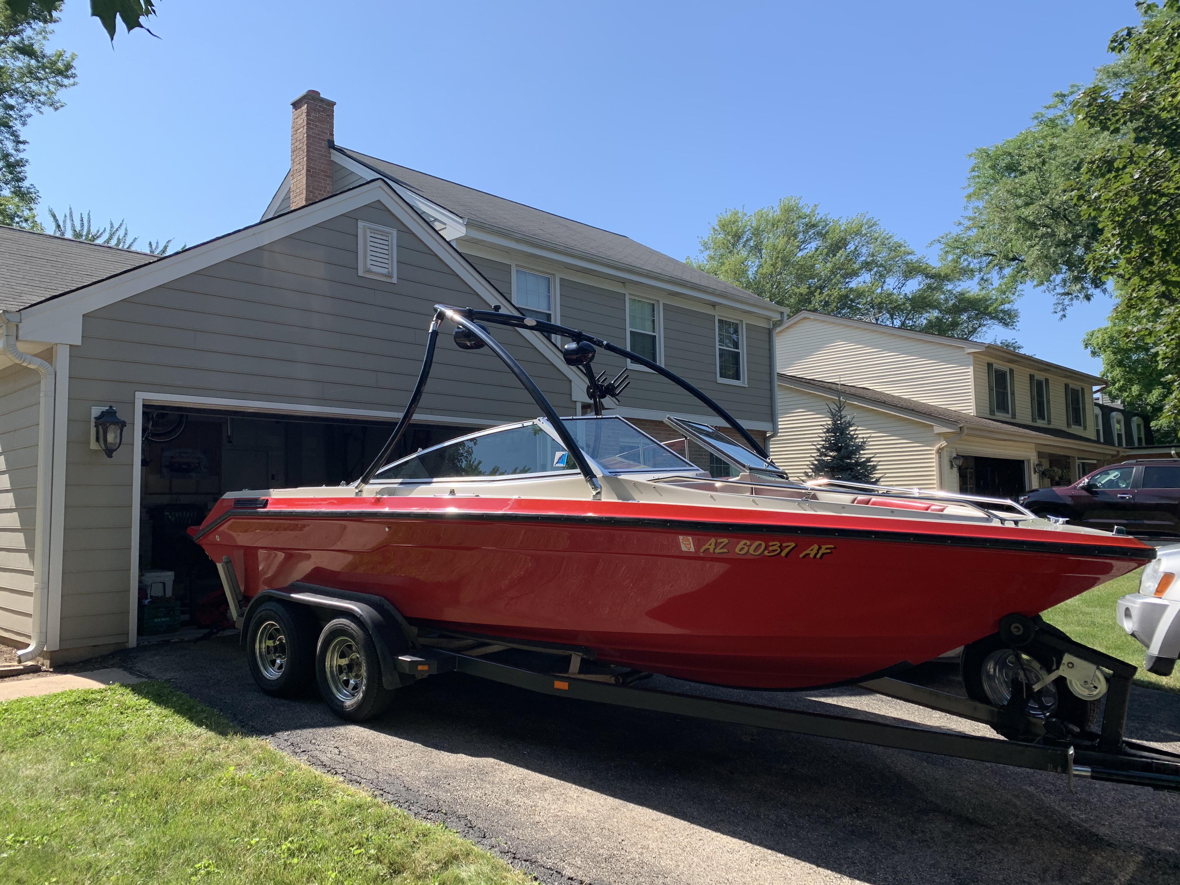 This beaut from the 80’s just got a wakeboard tower! Time to get her back on the water! | Scrolller