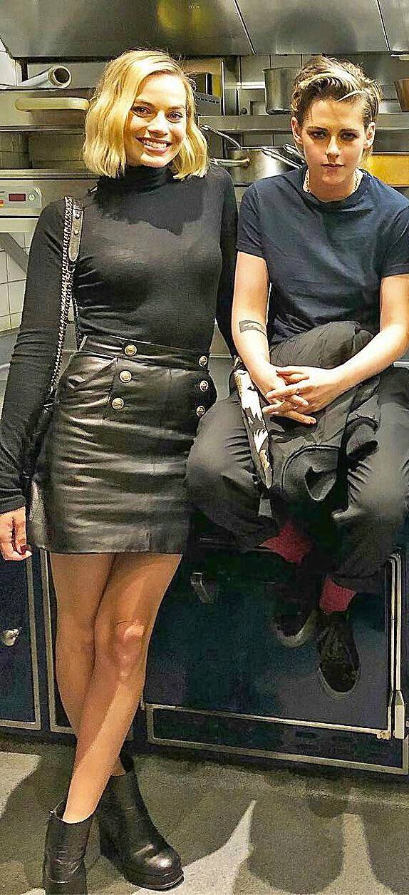 This is a cute couple | Scrolller