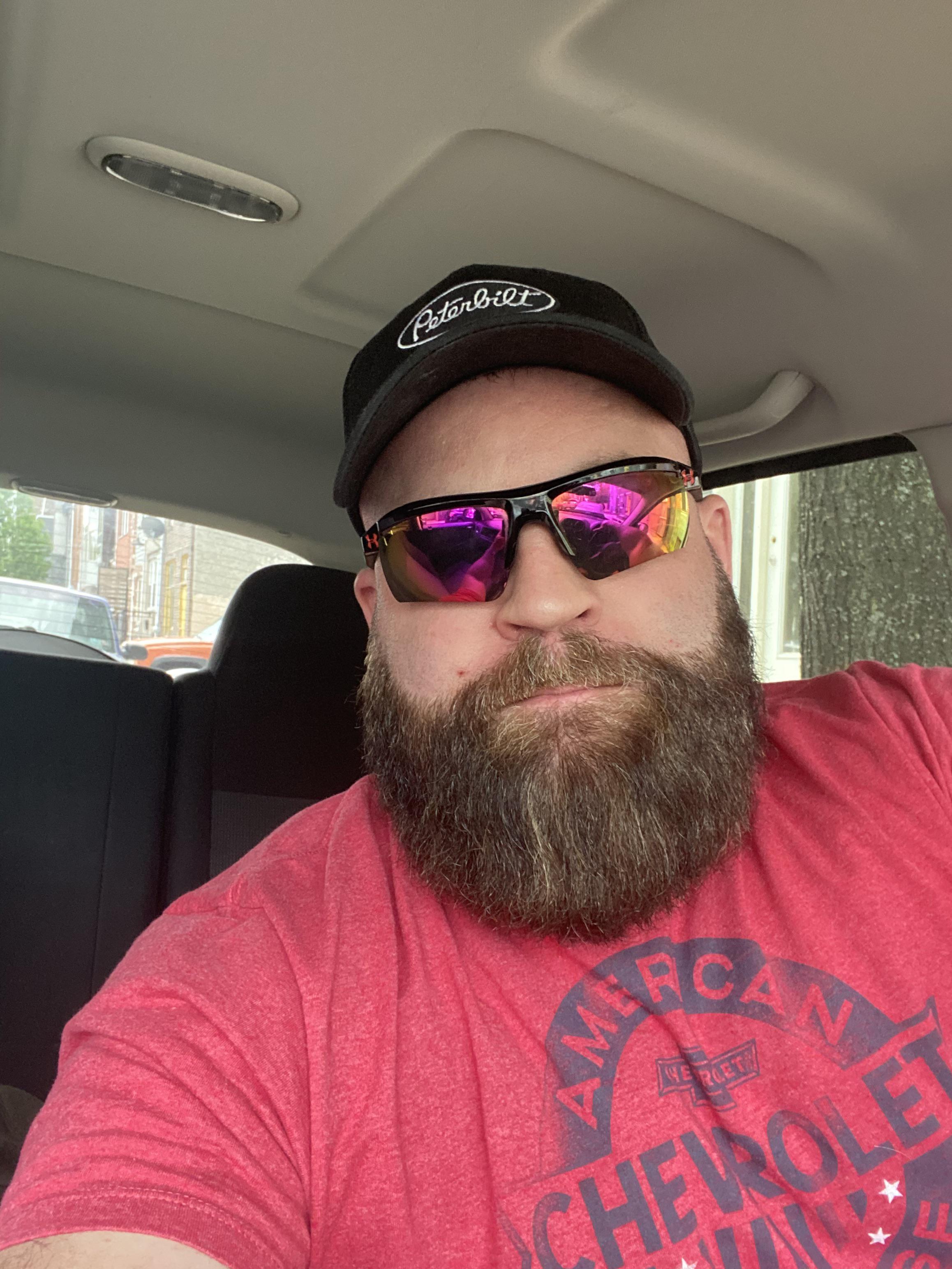 This is me smiling | Scrolller