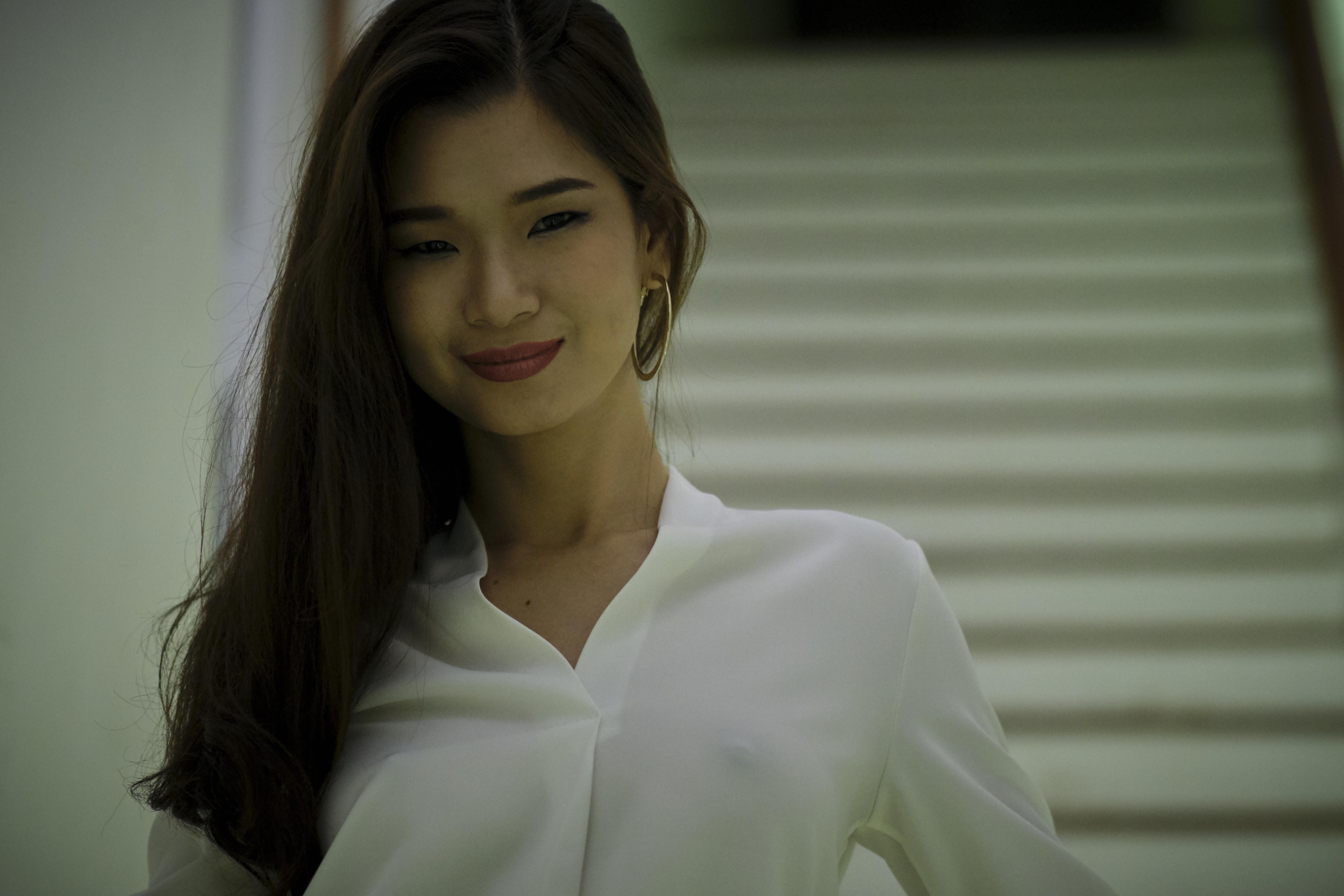 Tickypose | Scrolller