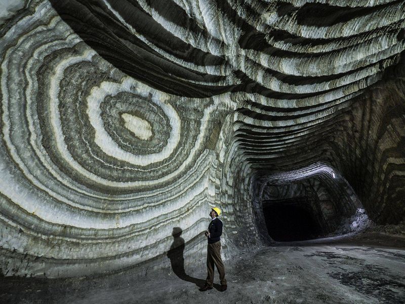 This is what a salt mine looks like. | Scrolller