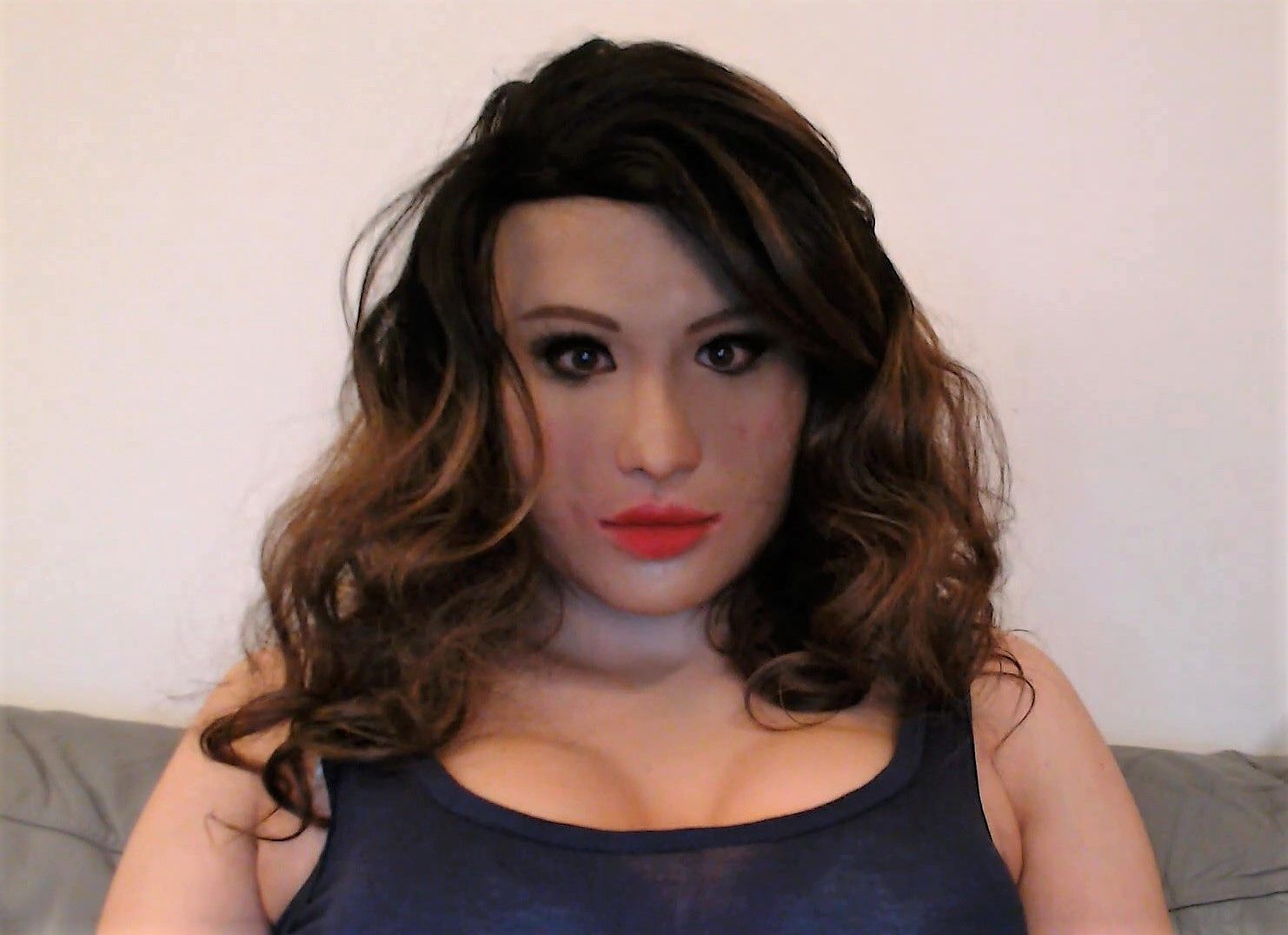 This new mask gives me a very different face | Scrolller