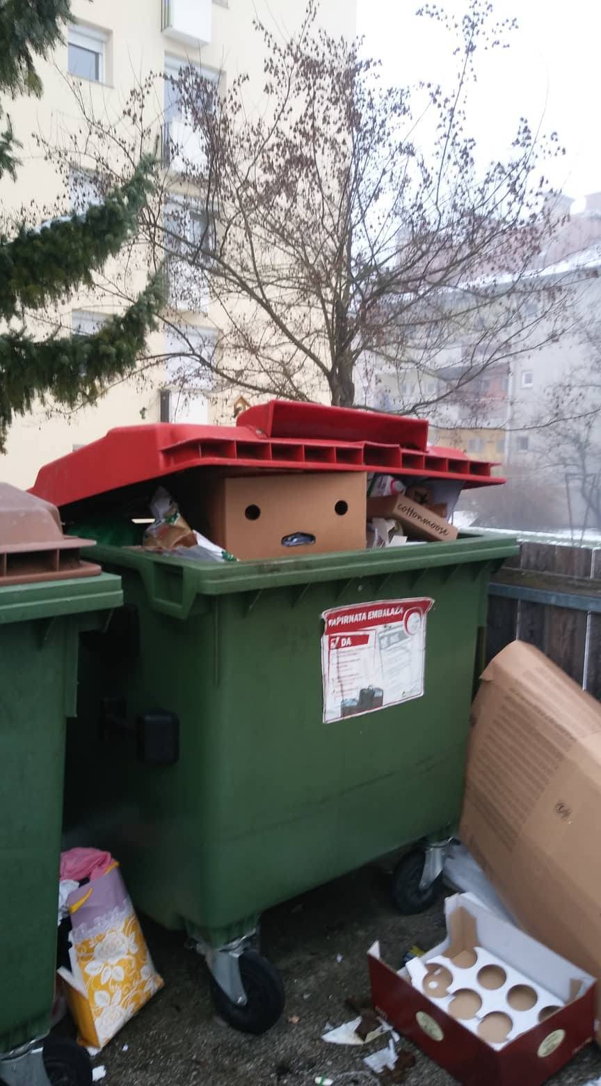 This poor box. | Scrolller