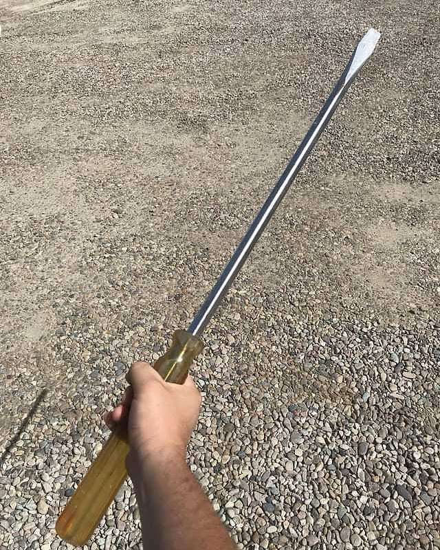 This Screw driver | Scrolller