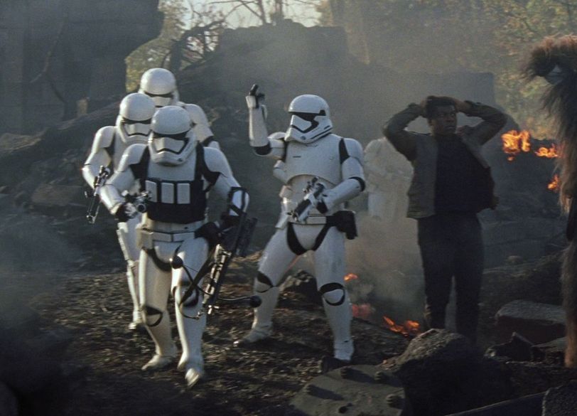 This still makes it look like the Stormtrooper is flipping off the incoming X-Wings | Scrolller