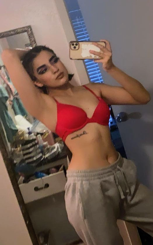 Those hips | Scrolller