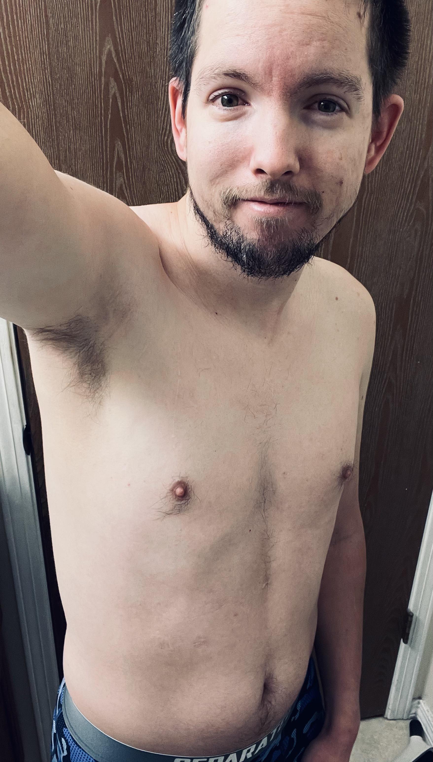 Thought I’d do a pre-shower selfie. (29) | Scrolller