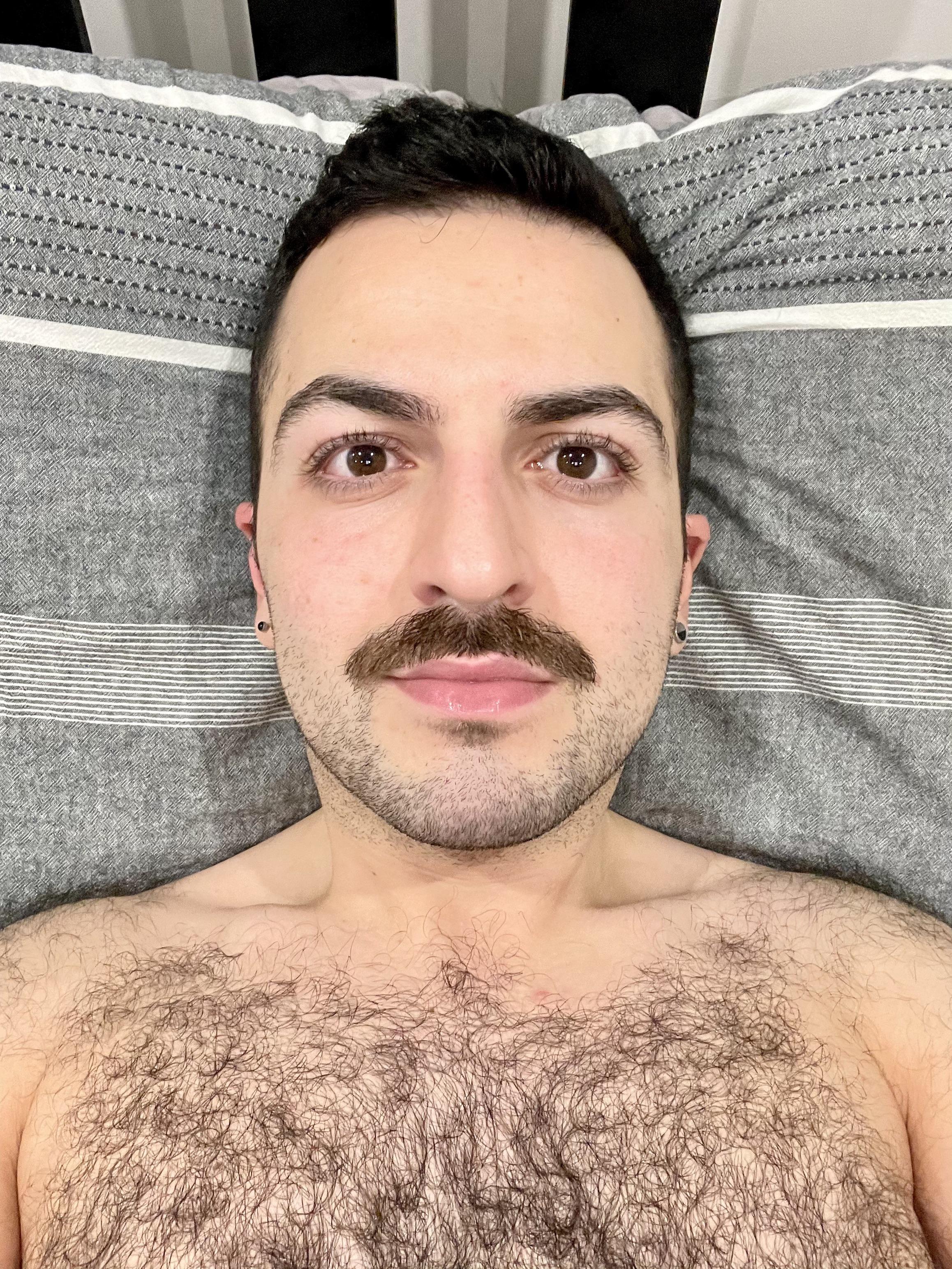 Just say hey 👋 | Scrolller