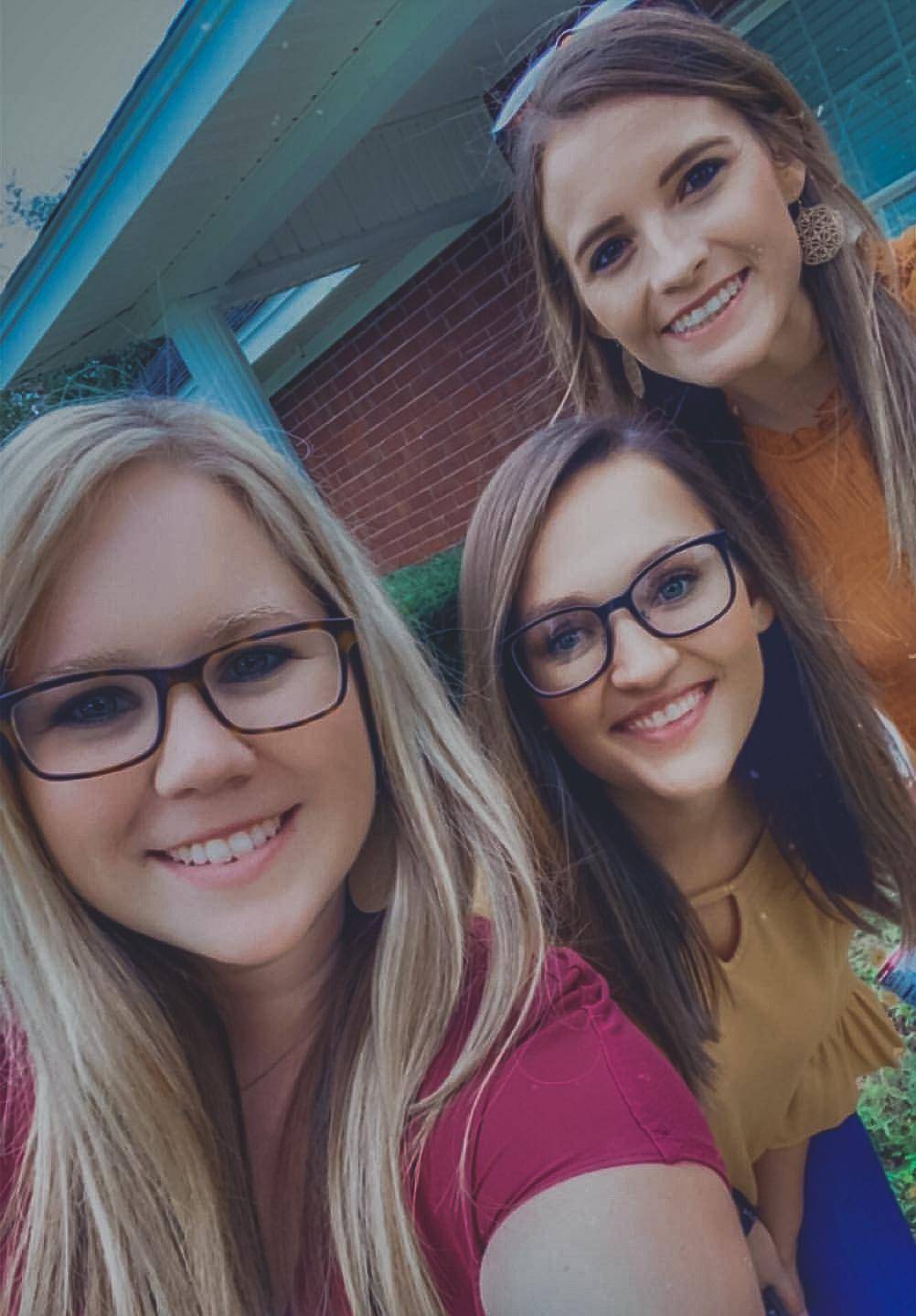 Three friends | Scrolller