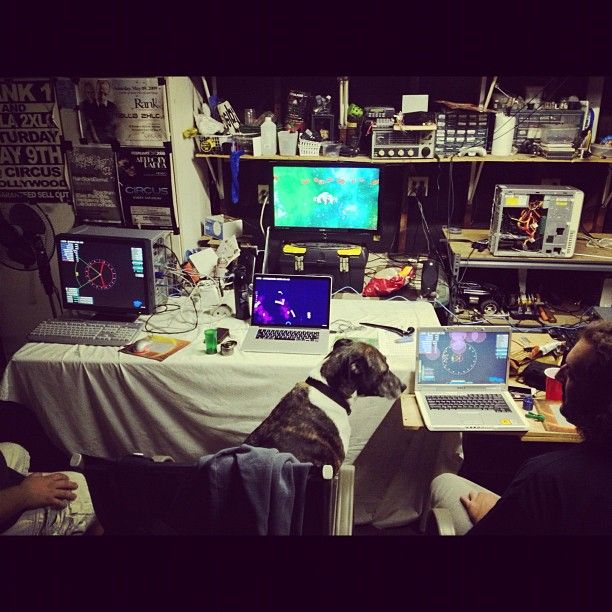 Three player game going last night | Scrolller