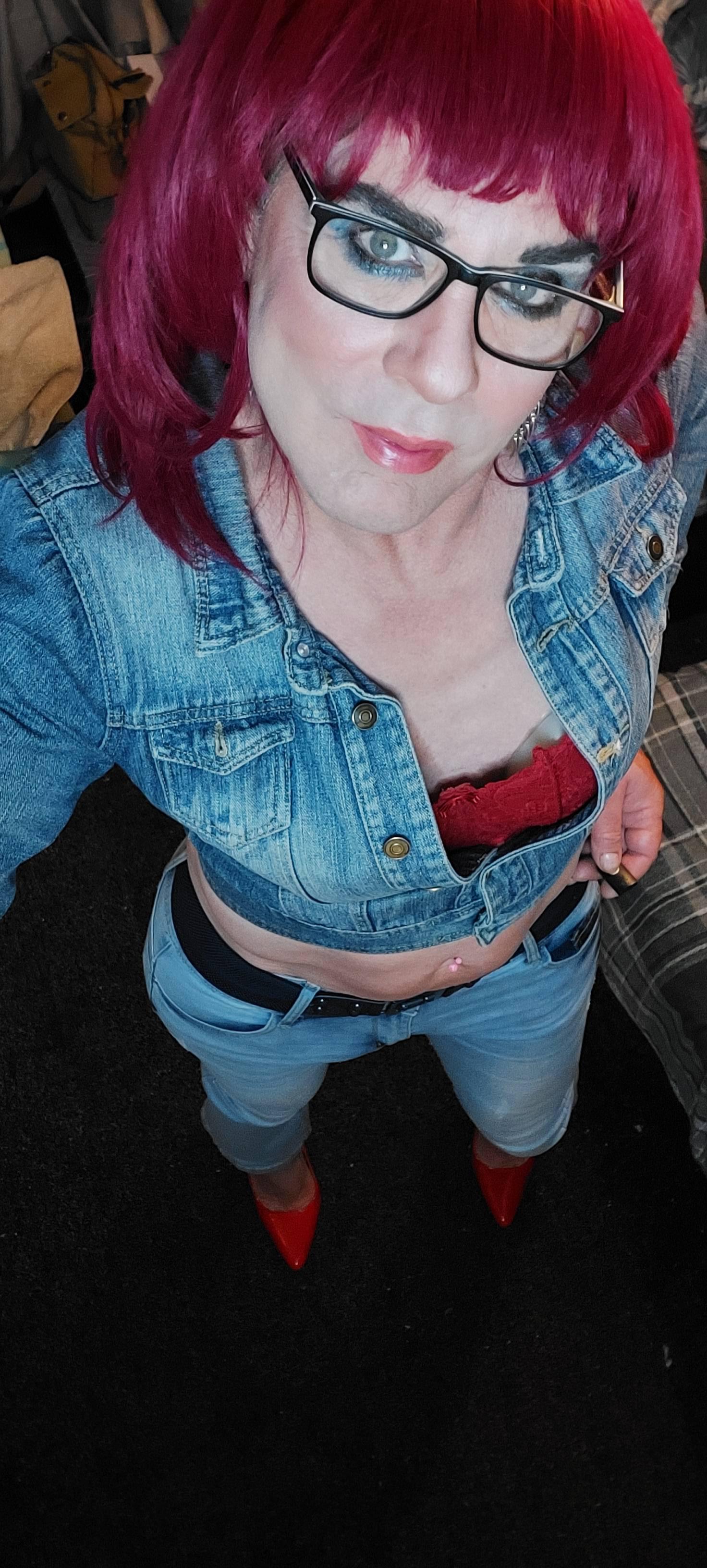 Tight hipster jeans | Scrolller