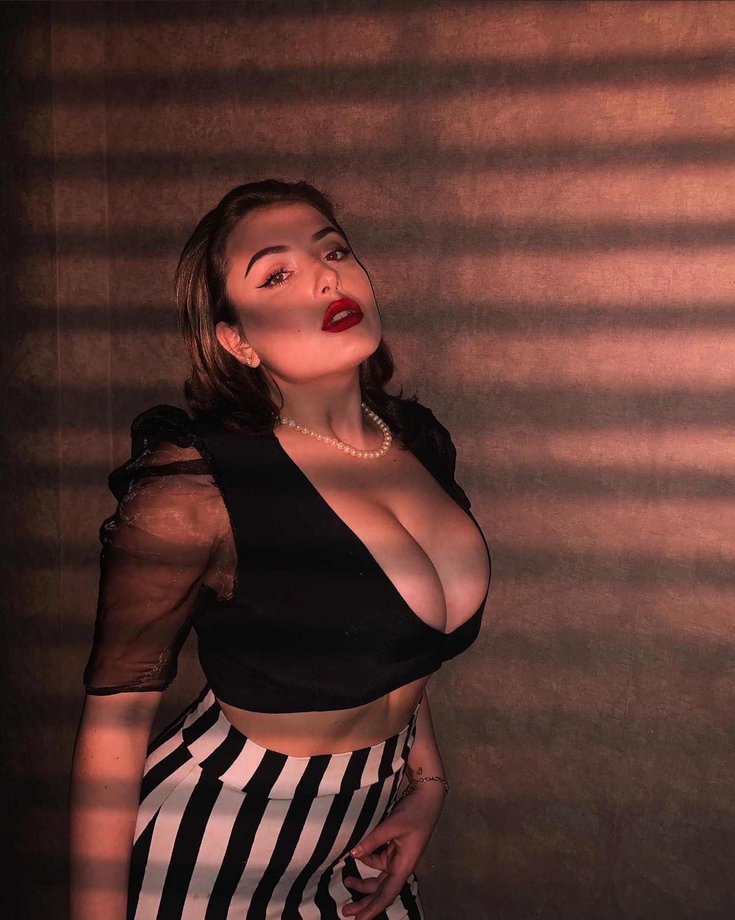 Tight top | Scrolller