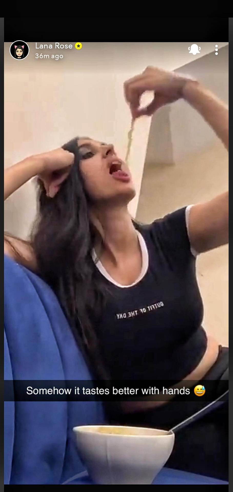 Tongue out, mouth wide open and ready for your load 😜💦 | Scrolller