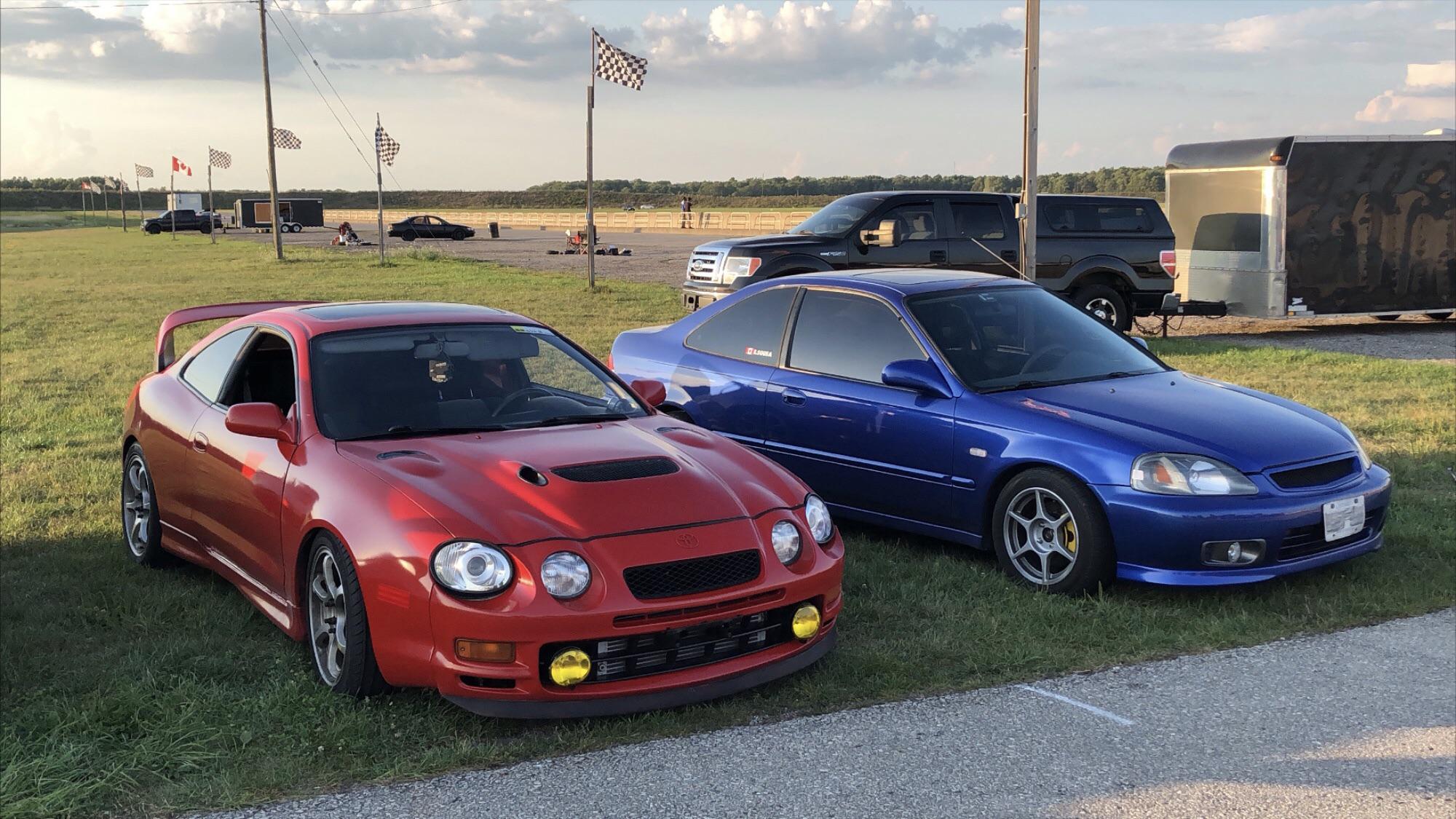 Track day with some JDM classics | Scrolller