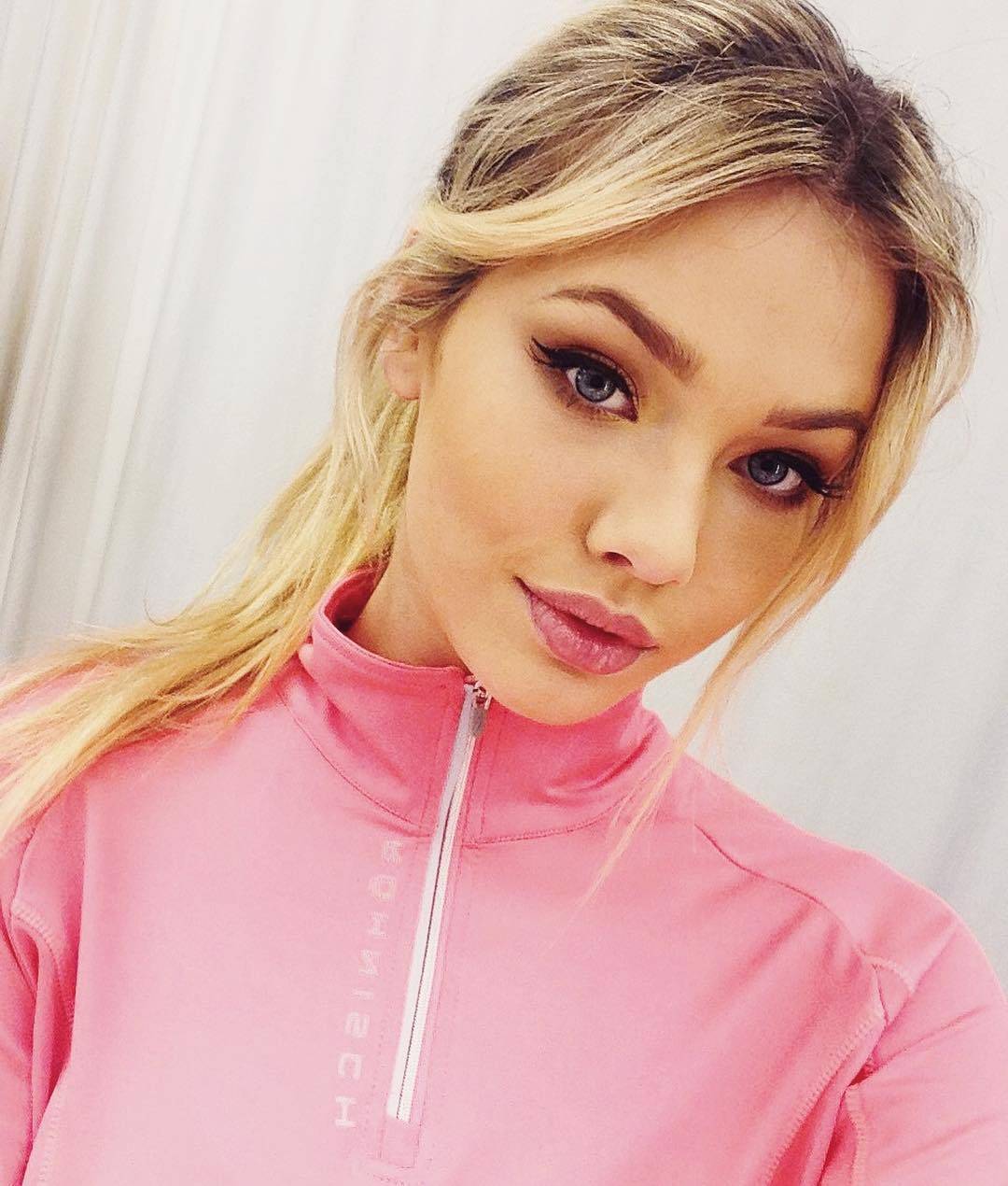 Tracksuit jacket | Scrolller