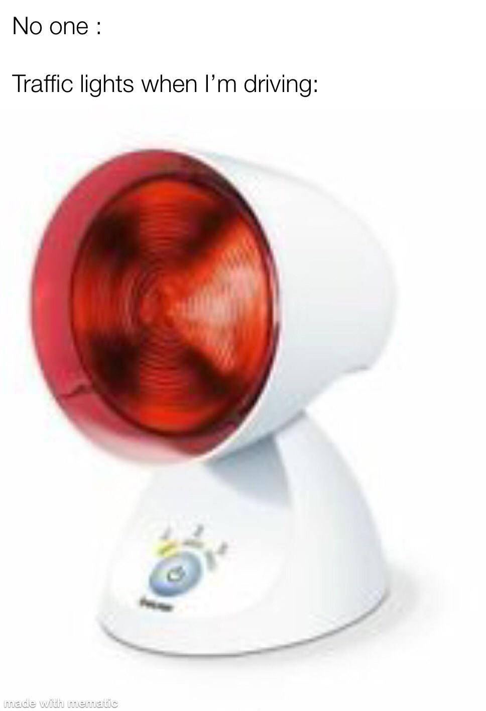 Traffic lights be like | Scrolller