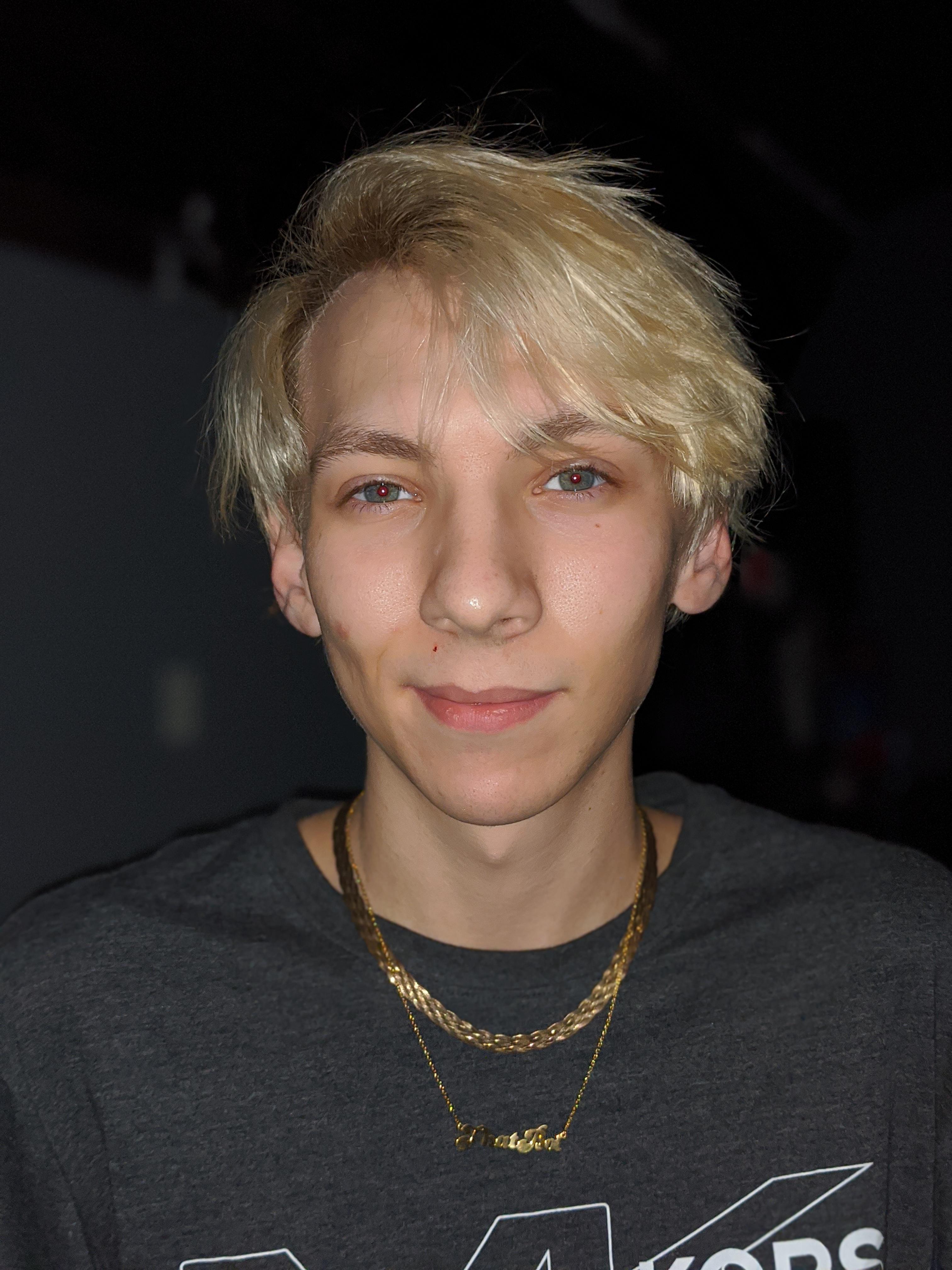 Discover more like Twinks: Tried out portrait mode on my pixel 4 and ... Discover more like Twinks: Tried out portrait mode on my pixel 4 and ...