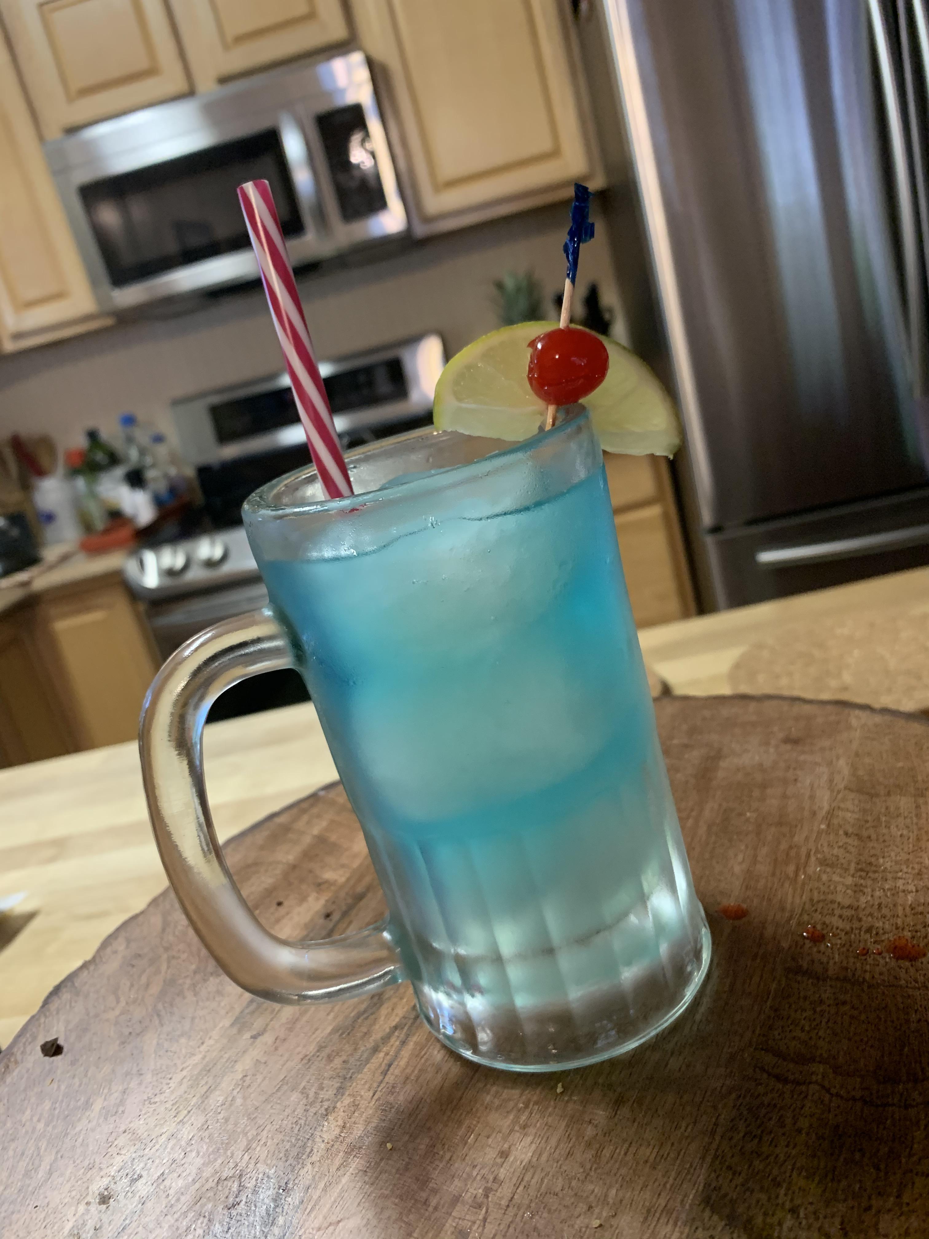 Tropical Blue Raspberry Lemonade! | Scrolller