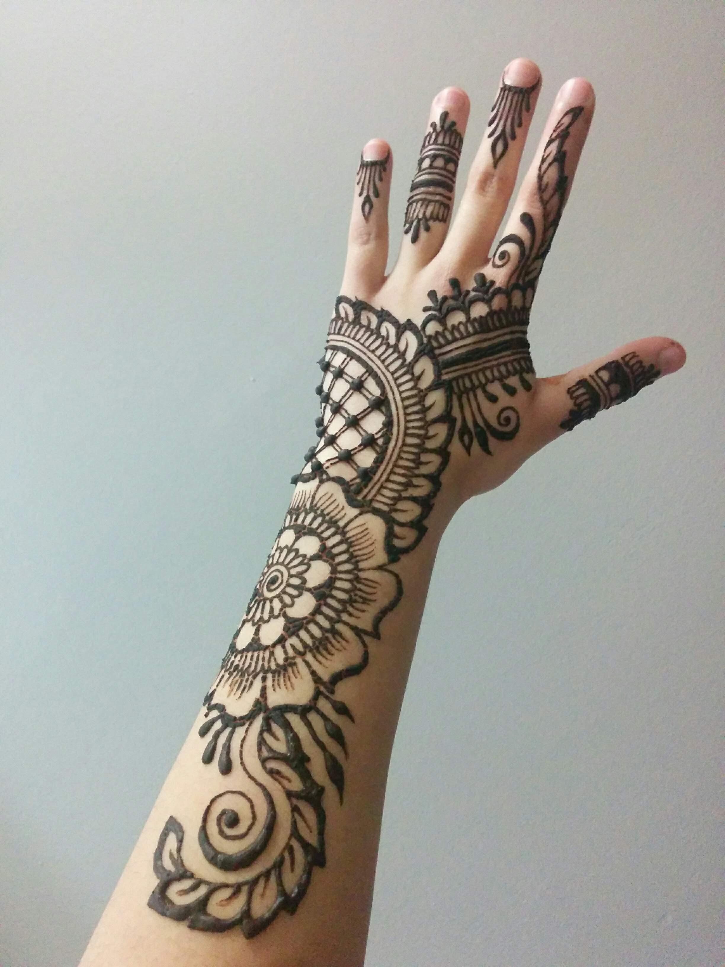 Trying to create heavier/bridal designs | Scrolller