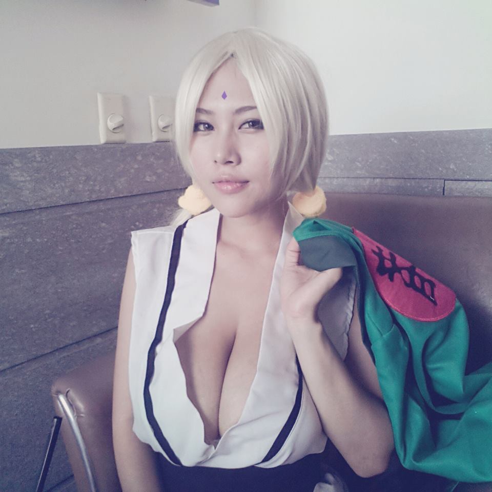 Tsunade cosplay | Scrolller