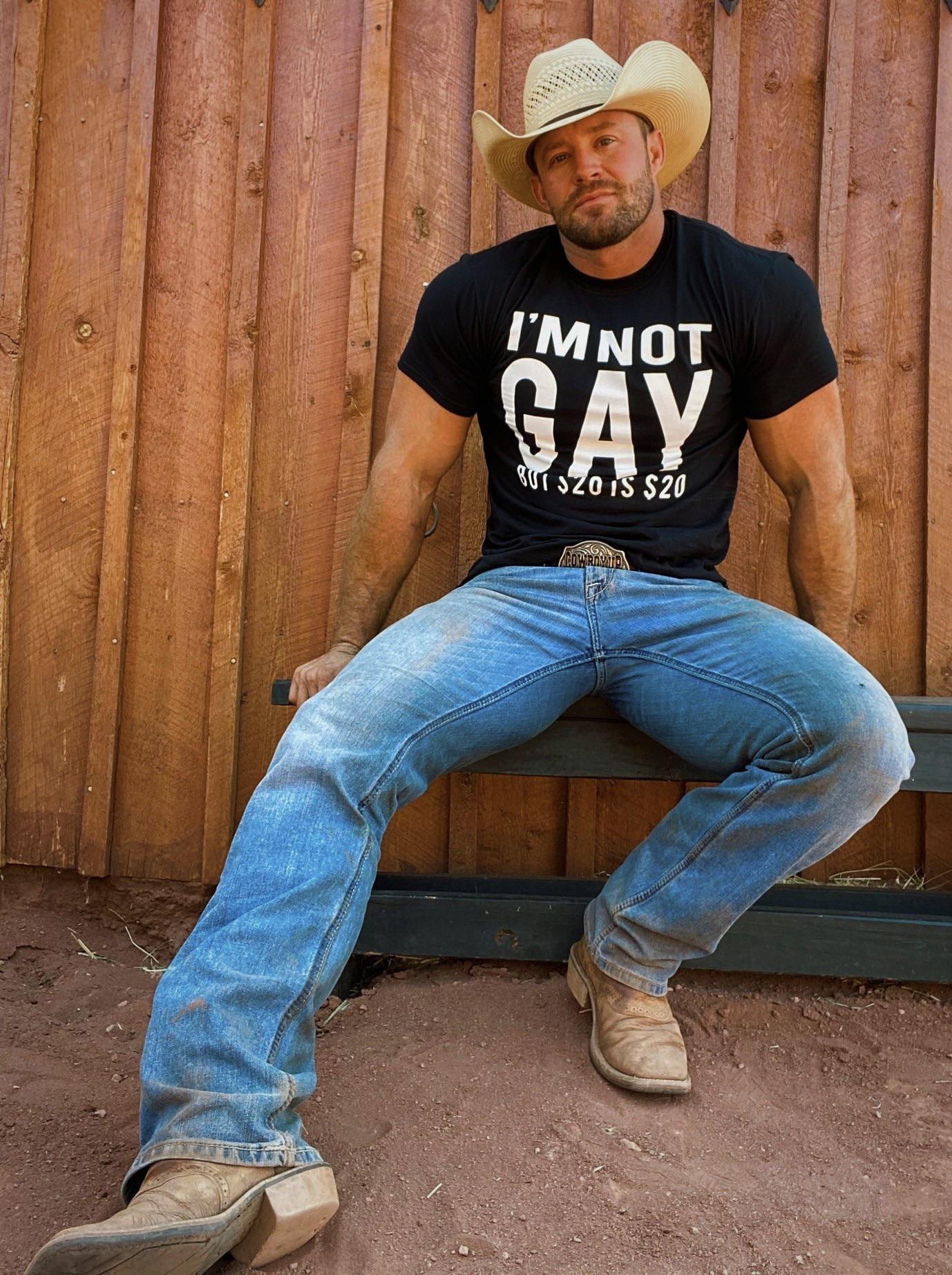 Twenty Bucks! | Scrolller