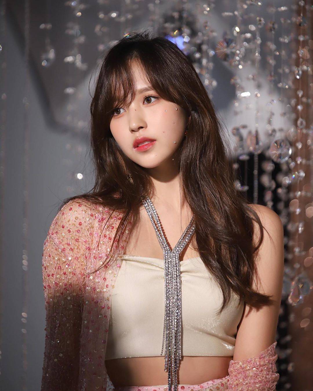 Twice - Mina | Scrolller