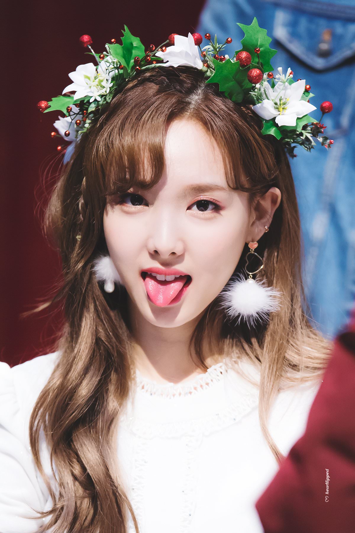 Twice - Nayeon looking for some tongue action | Scrolller