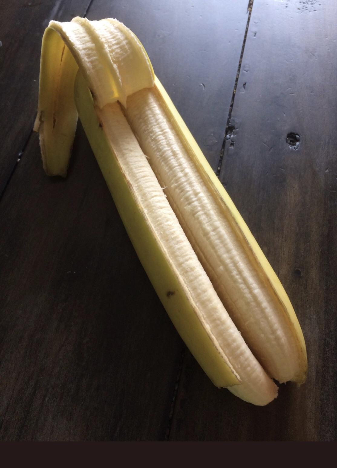 Twin banana | Scrolller