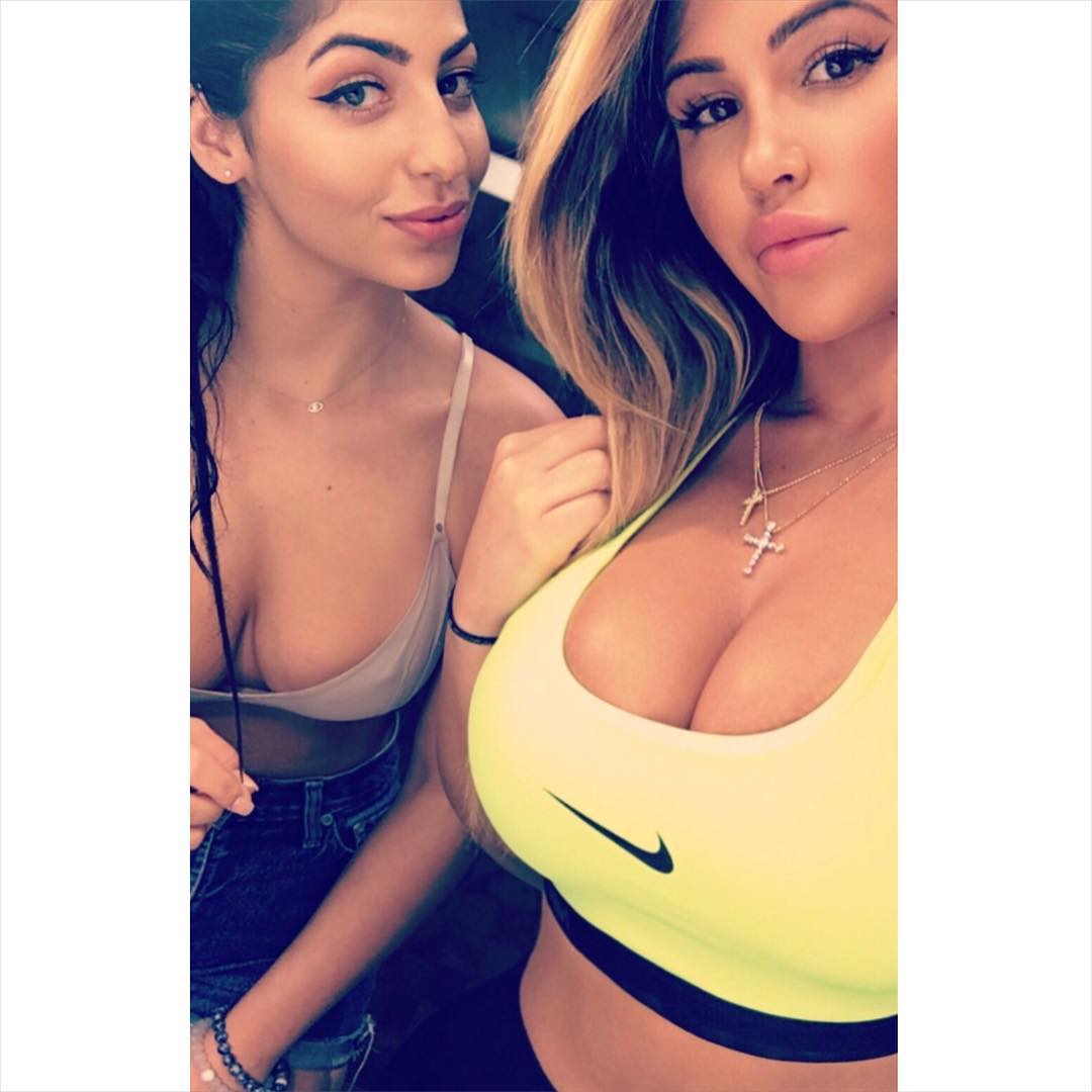 Two Bimbo Sisters | Scrolller