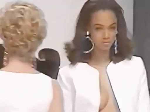 Tyra Banks [More in Comments] | Scrolller