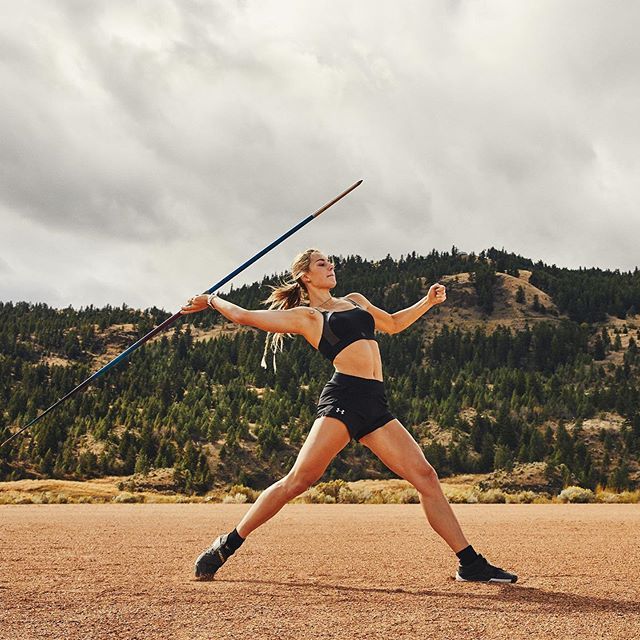 Under Armour Outfit Pt. 1/2 | Scrolller