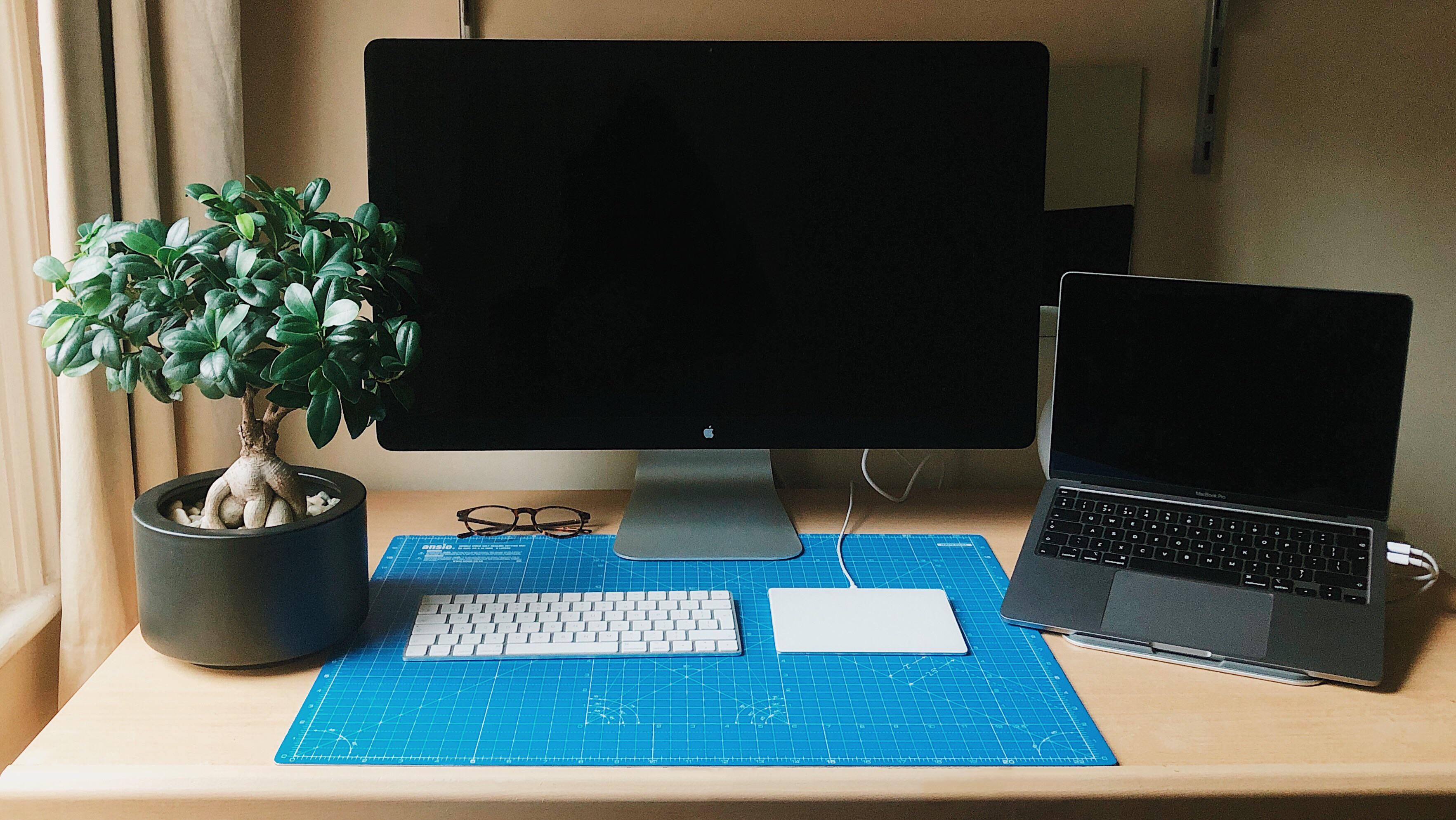 Uni setup | Scrolller