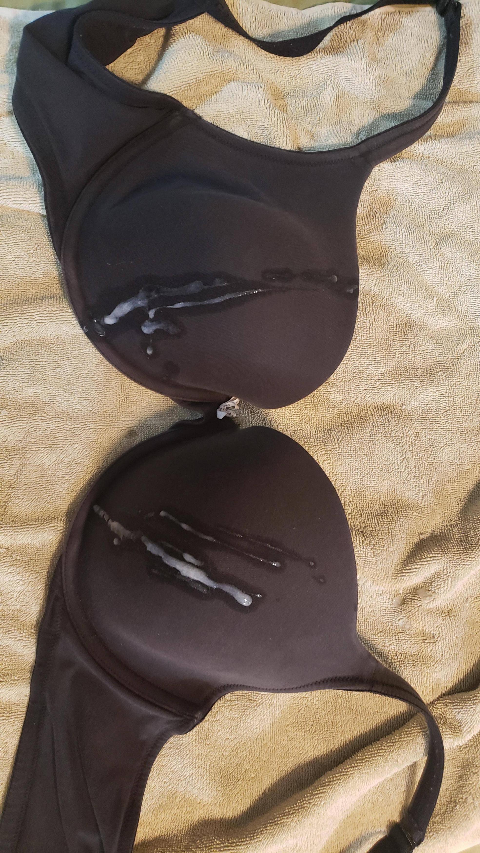 Unloaded on her bra. Kept thinking about her huge tits. 38DD. | Scrolller