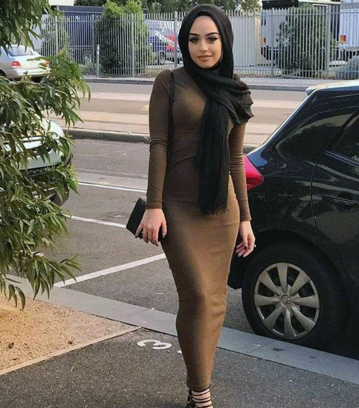 Instant boner 🍆 | Scrolller