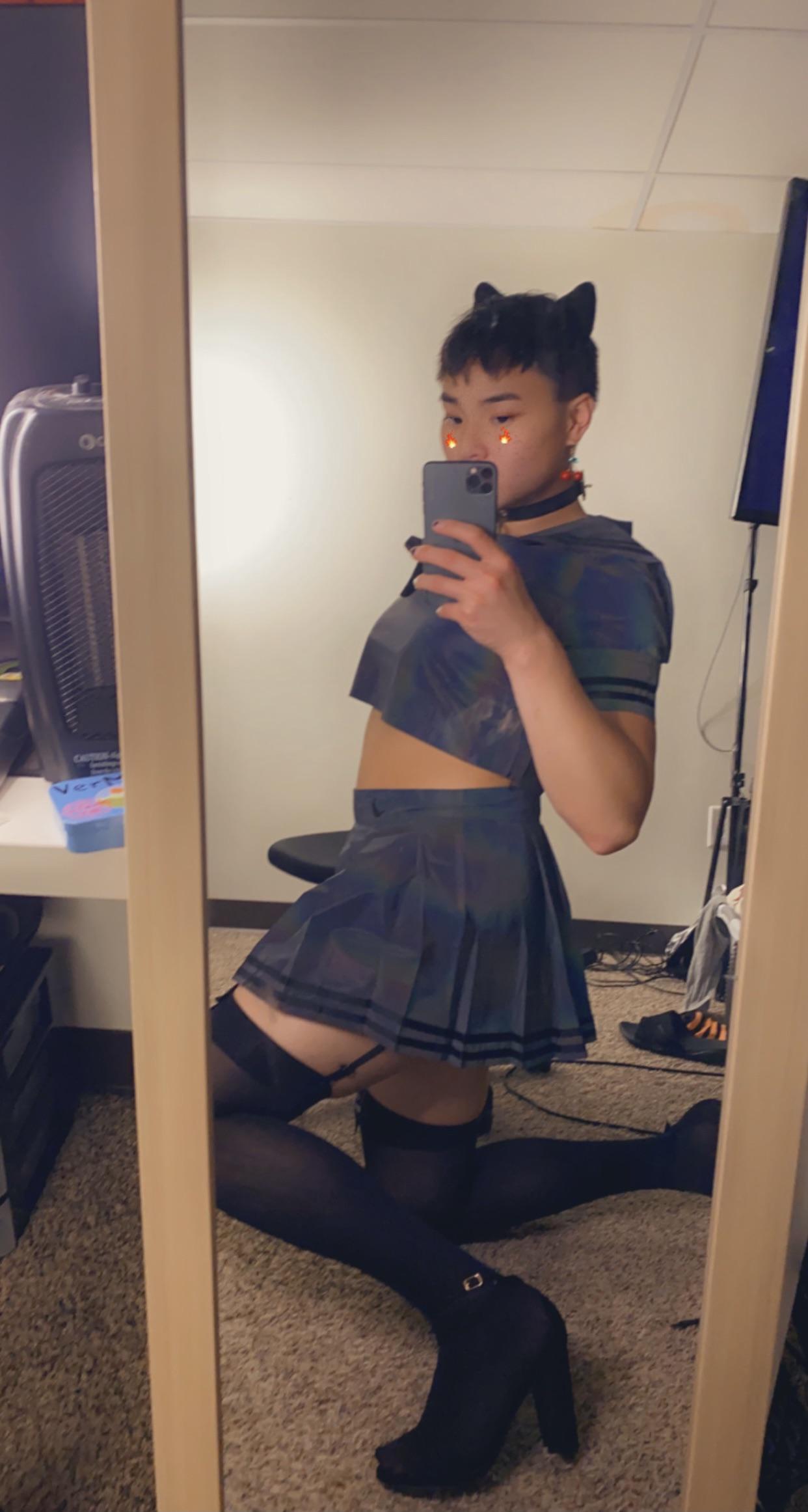 Protect femboys at all costs | Scrolller