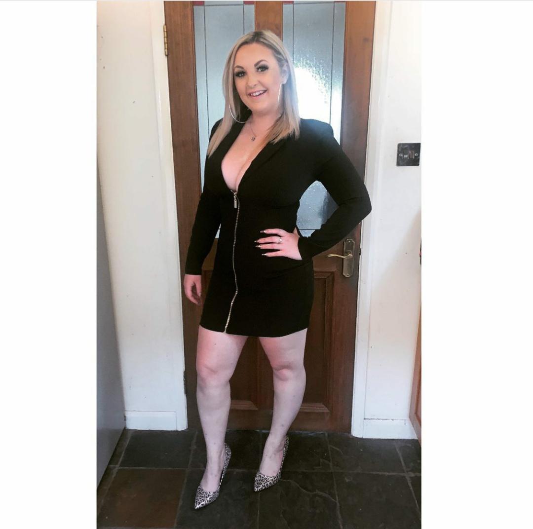 Unzip please | Scrolller