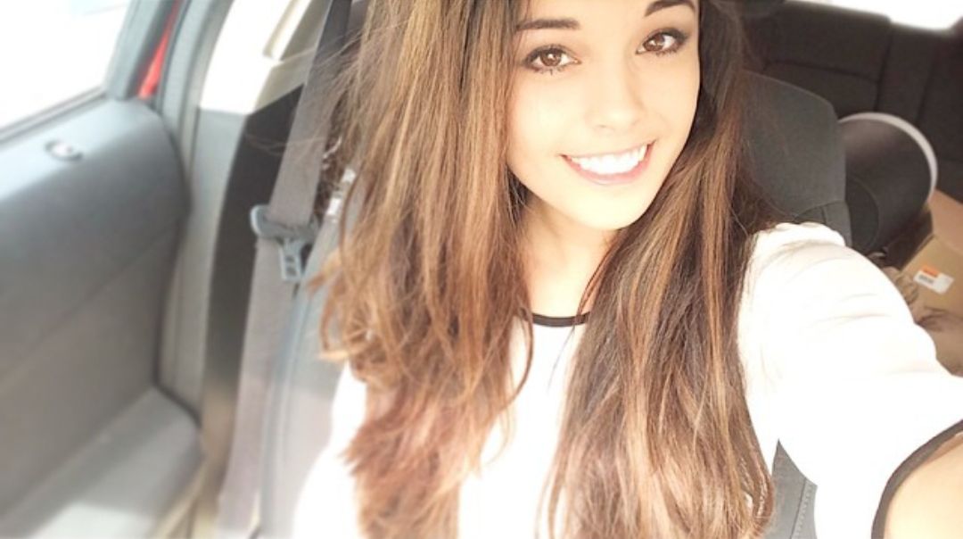 Valkyrae selfie 12. | Scrolller